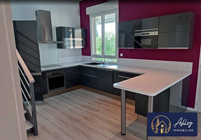 Appartement à louer - Trizac - 6 pièces - 4 chambres