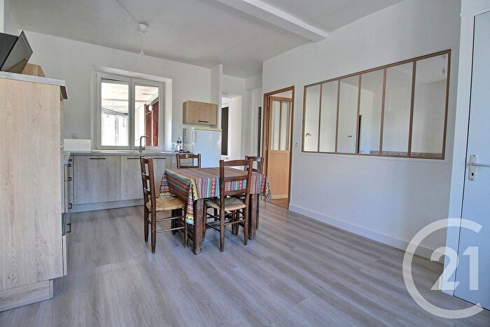 Maison à vendre - Ouzouer-le-Marché - 5 pièces - 3 chambres