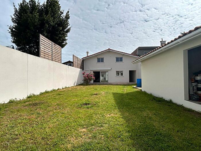 Maison à vendre - Bègles, La Raz - 8 pièces - 5 chambres