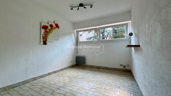 Appartement 1 pièce à vendre à Nîmes, Gare