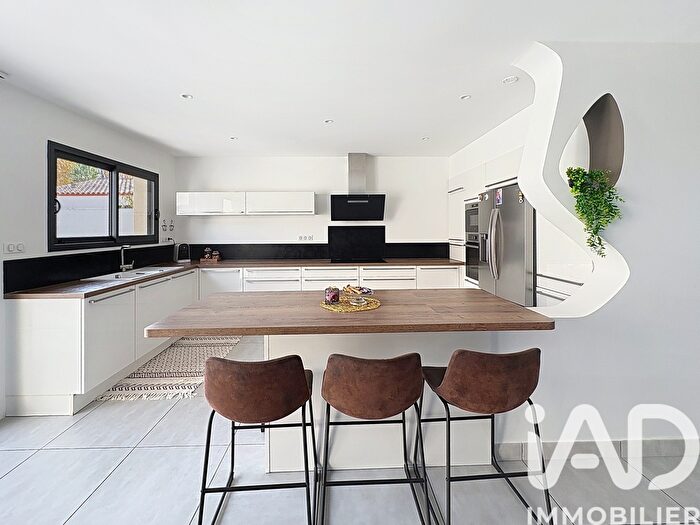 Maison à vendre - Sallèles-dAude - 4 pièces - 4 chambres