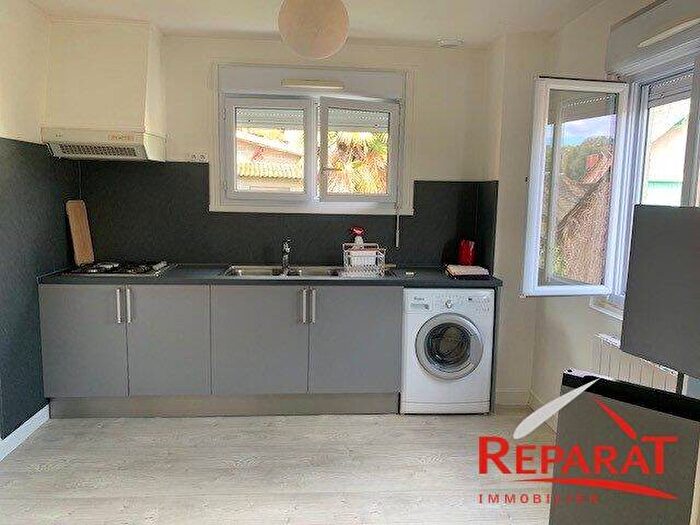 Appartement à louer - Objat - 2 pièces - 1 chambre