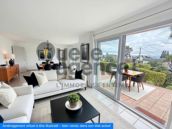 Maison à vendre - Plougonvelin - 8 pièces - 5 chambres