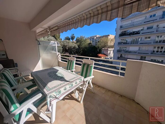 Appartement 2 pièces à vendre à Antibes, Juan-les-Pins, Le Cap