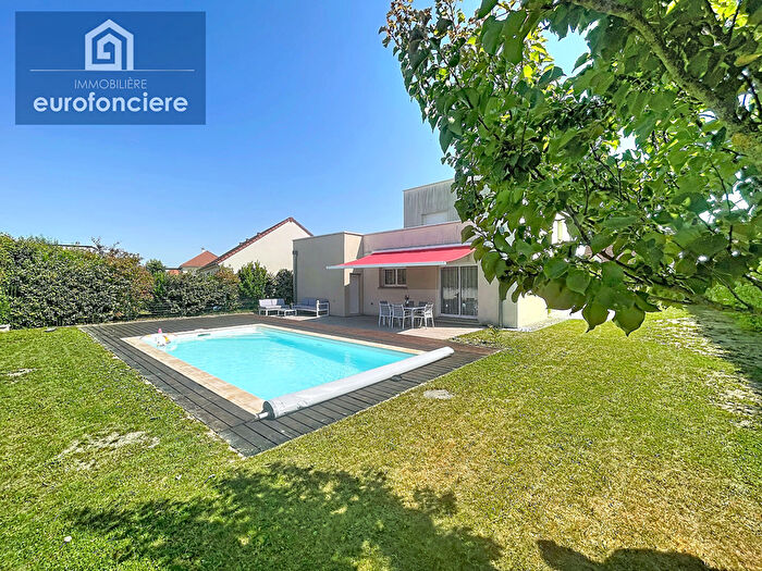Maison 6 pièces à vendre à La Rivière-de-Corps