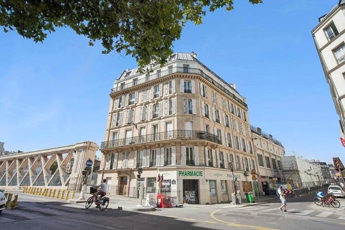Appartement 5 pièces à louer à Louis Blanc-Aqueduc, Paris 10ème arrondissement