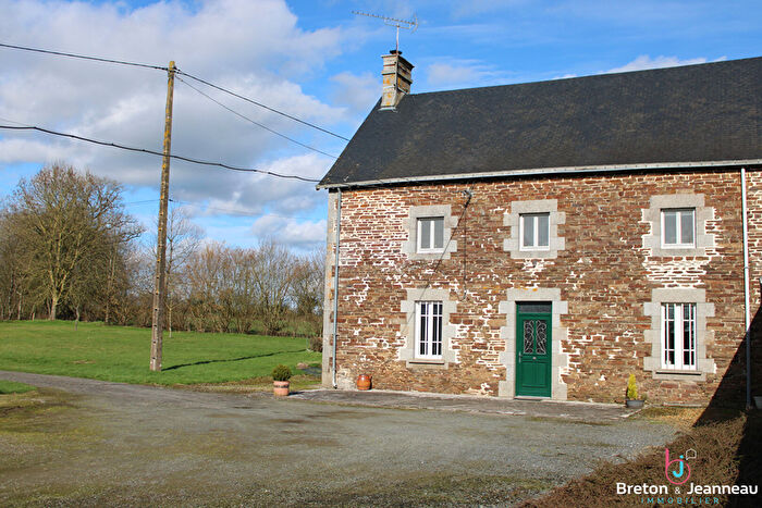 Maison à vendre - Montenay - 5 pièces - 3 chambres