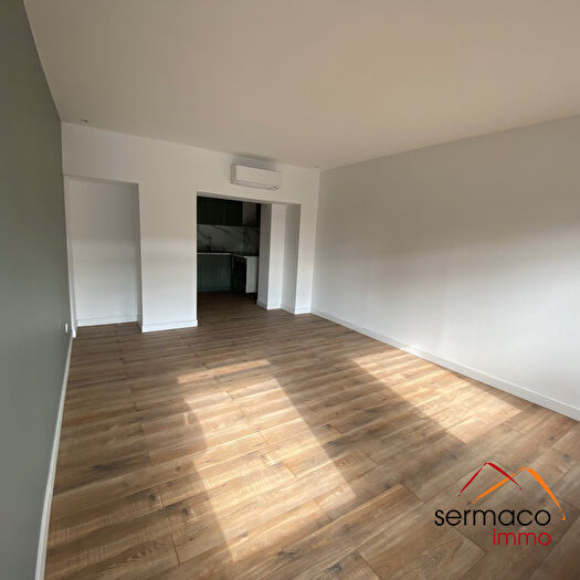 Appartement à louer - Sarreguemines - 2 pièces - 1 chambre