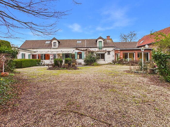 Maison à vendre - Liéramont - 14 pièces - 6 chambres