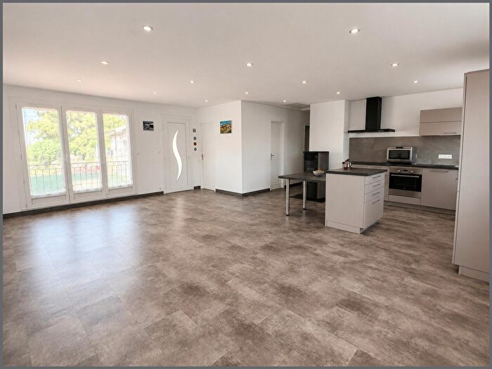 Maison 6 pièces à Longchamp, à vendre
