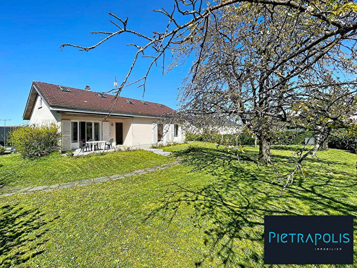 Maison à vendre - Quetigny - 8 pièces - 6 chambres