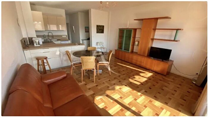 Appartement 2 pièces à Nice, Carabacel, à louer