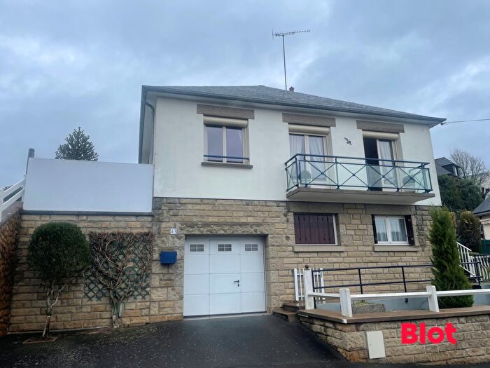 Maison à vendre - Fougères, Forairie, Cotterêts - 4 pièces - 3 chambres