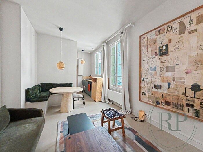 Appartement 1 pièce à louer - Saint Thomas dAquin, Paris 7ème arrondissement