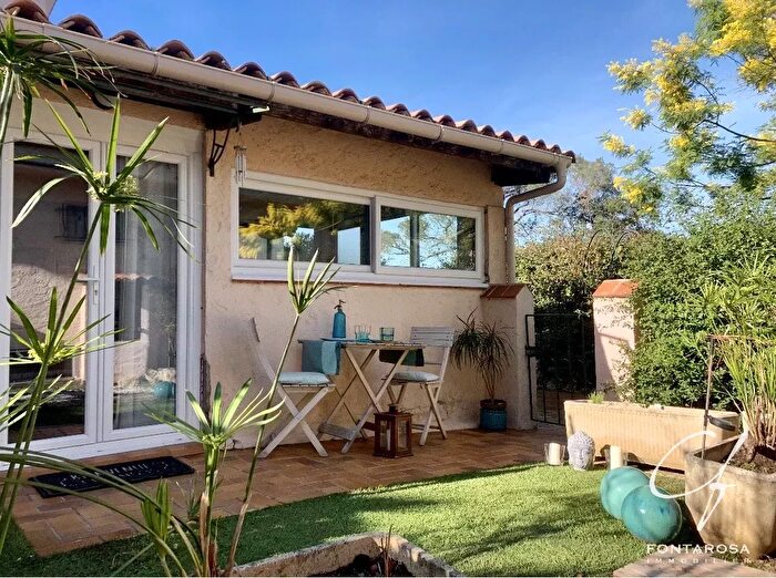 Appartement à vendre - Fréjus, Saint-Aygulf - 3 pièces - 2 chambres