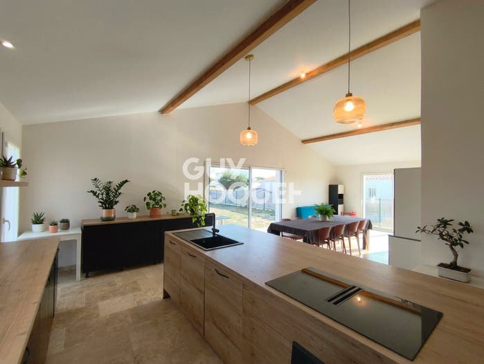 Saint-Pierre-d'Oléron : Maison 7 pièces à vendre