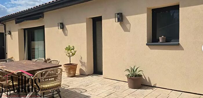 Maison à vendre - Carcassonne - 4 pièces - 3 chambres