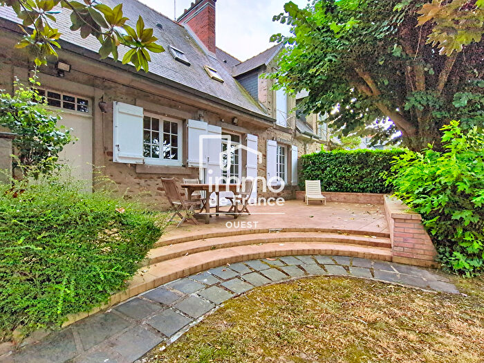 Nantes, Eraudière, La Marrière, Rond-point de Paris : Maison 7 pièces à vendre