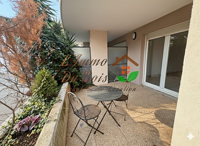 Appartement à louer - Le Péage-de-Roussillon - 2 pièces - 1 chambre