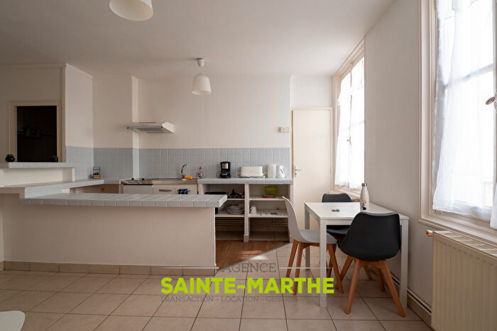 Appartement à louer - Niort, Centre-ville - 2 pièces - 1 chambre