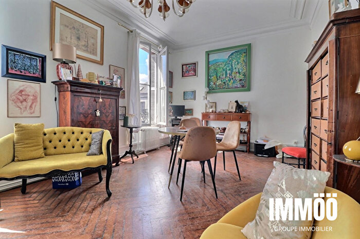 Appartement 4 pièces à Elbeuf, La Cerisaie, Cours Carnot, à vendre