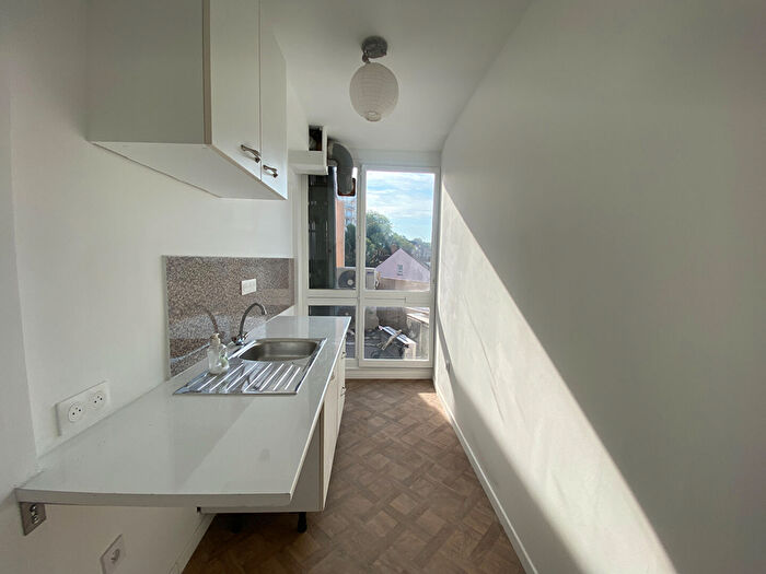 Corbeil-Essonnes, Rive droite - Appartement 3 pièces à louer