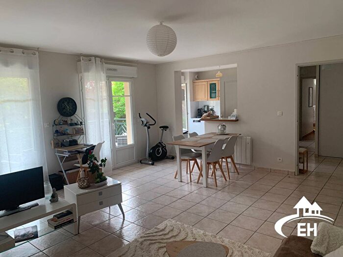 Appartement à louer - Centre Ville, LAigle - 3 pièces - 2 chambres