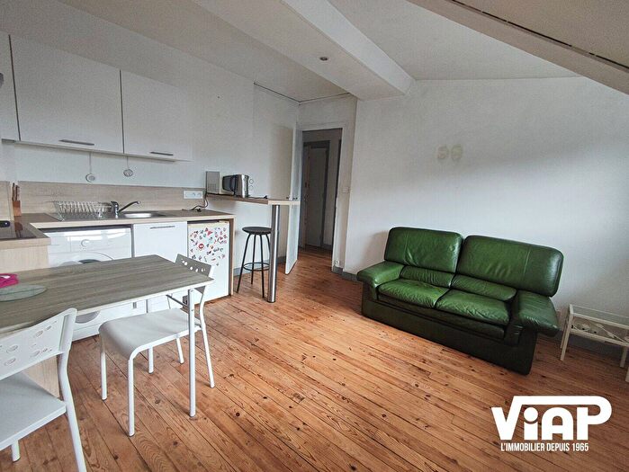 Centre-Halles Carnot, Limoges - Appartement 2 pièces à louer