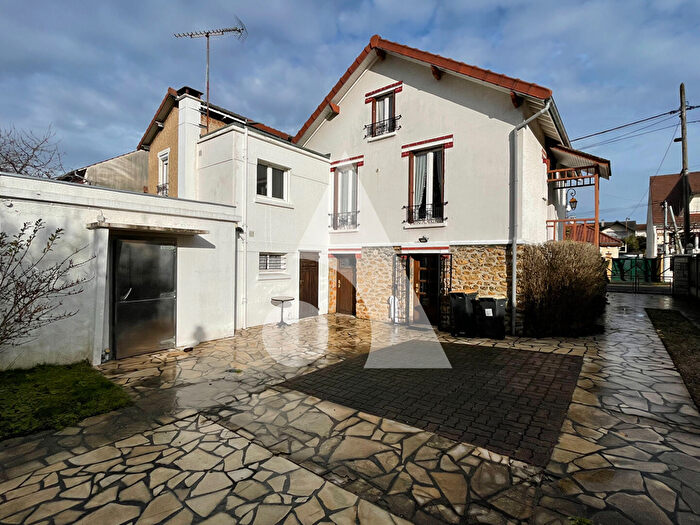 Maison à vendre - Sucy-en-Brie, Petit Val, Côte - 4 pièces - 3 chambres