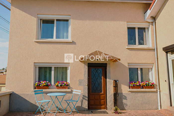 Maison à vendre - Panissières - 5 pièces - 3 chambres