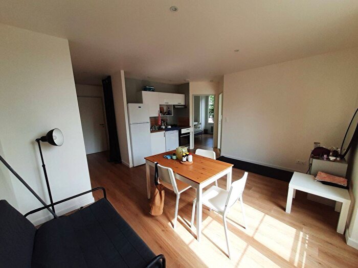 Appartement 4 pièces à Trois Quartiers-Centre Ville, Poitiers, à louer