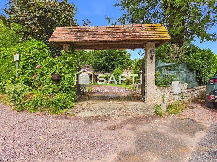Sainte-Croix-Grand-Tonne - Maison 4 pièces à vendre