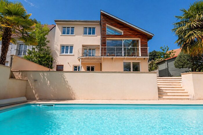 Maison 6 pièces à vendre à Palaiseau, Pileu