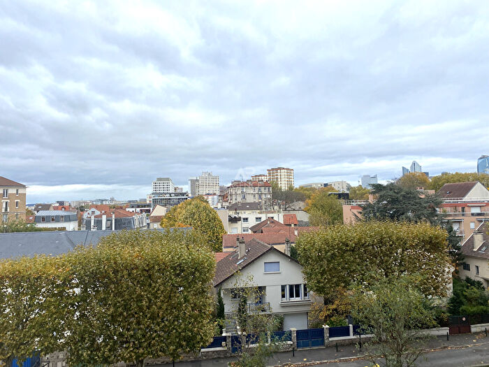 Appartement à vendre - Nanterre, Centre-ville - 2 pièces - 1 chambre