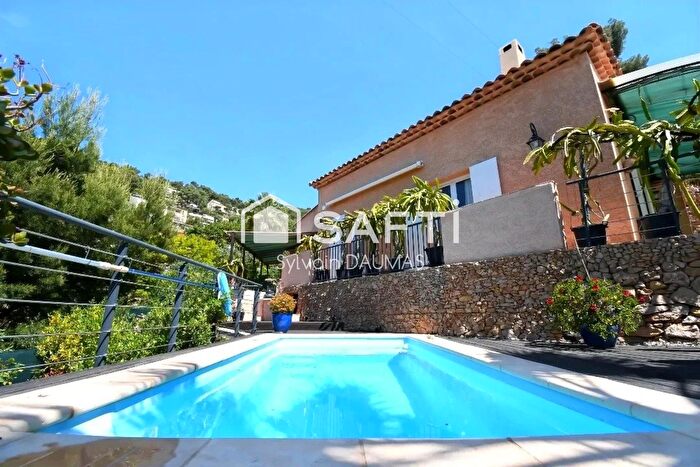 Maison à vendre - Toulon, La Chapelle, Saint-André - 4 pièces - 3 chambres