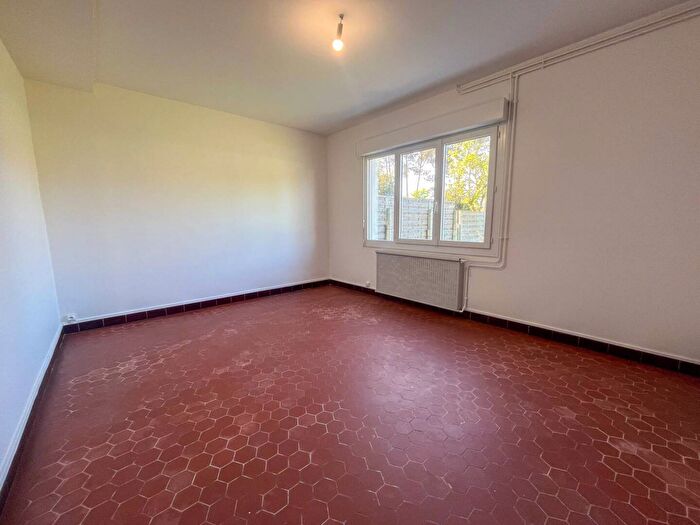 Maison à louer - Saint-Aubin-de-Médoc - 4 pièces - 3 chambres