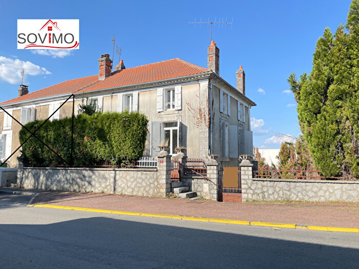 Maison 6 pièces à vendre - Nieuil