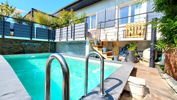 Maison à vendre - Fillinges - 6 pièces - 4 chambres