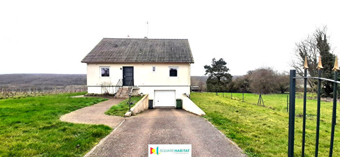 Maison à vendre - Villeneuve-sur-Yonne - 4 pièces - 2 chambres