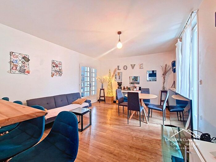 Appartement à vendre - Aix-les-Bains, Ouest - 5 pièces - 4 chambres