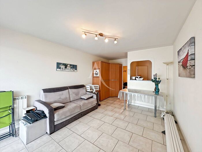 Appartement à louer - Fradiniere-Pissot-Pege-Demoiselles, Saint-Hilaire-de-Riez - 1 pièce