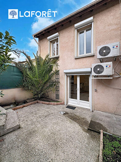 Appartement à vendre - Bourgoin-Jallieu - 2 pièces - 1 chambre