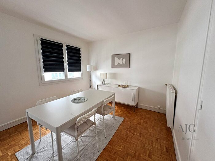 Appartement 4 pièces à Centre Ville, Quimper, à louer