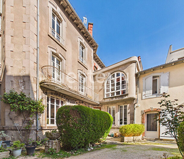 Maison à vendre - Aurillac, Centre-ville - 5 pièces - 4 chambres