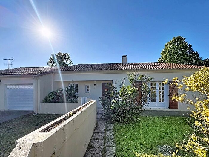 Maison 6 pièces à Challans, Bois de Cène, à vendre