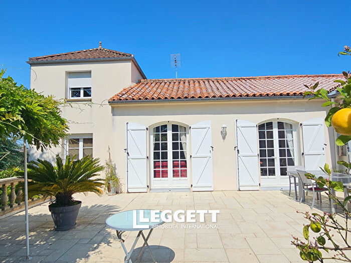 Maison à vendre - Longèves - 10 pièces - 5 chambres