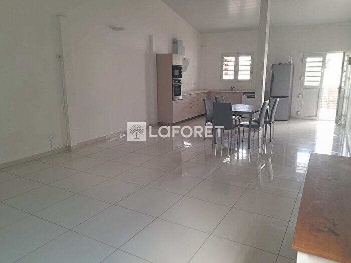 Maison à vendre - Fort-de-France - 3 pièces - 2 chambres