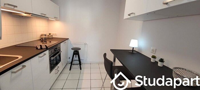 Appartement à louer - Monthieu-Saint François, Saint-Étienne - 2 pièces - 1 chambre