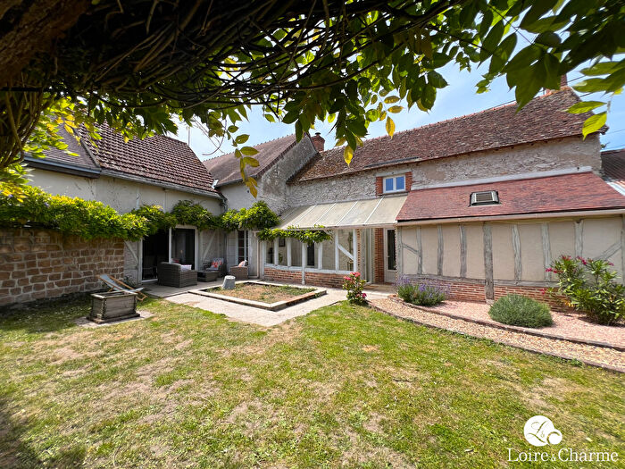 Maison 5 pièces à vendre à Saint-Laurent-Nouan