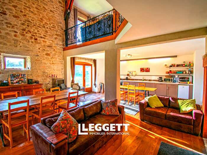 Maison à vendre - Viam - 7 pièces - 4 chambres